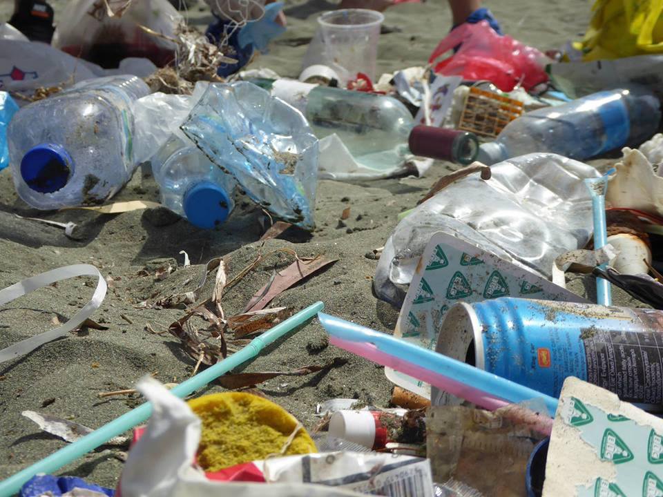 Δημιουργώ με τα σκουπίδια της θάλασσας