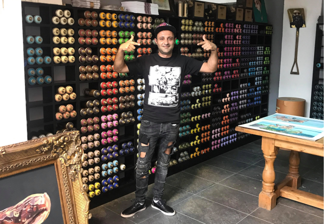 Paparazzi: Ο street artist που κρύβεται πίσω από τα πιο εντυπωσιακά ...