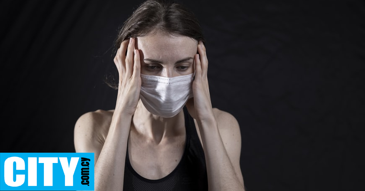 Μετάλλαξη Όμικρον: Τα οκτώ πρώιμα συμπτώματα που δεν πρέπει να αγνοήσουμε